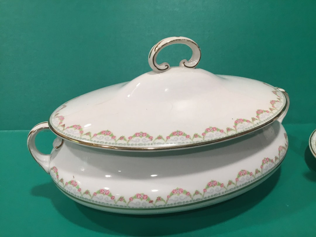 Homer Laughlin Covered Vegetable Serving Dish Genesee Pattern #1405 ...