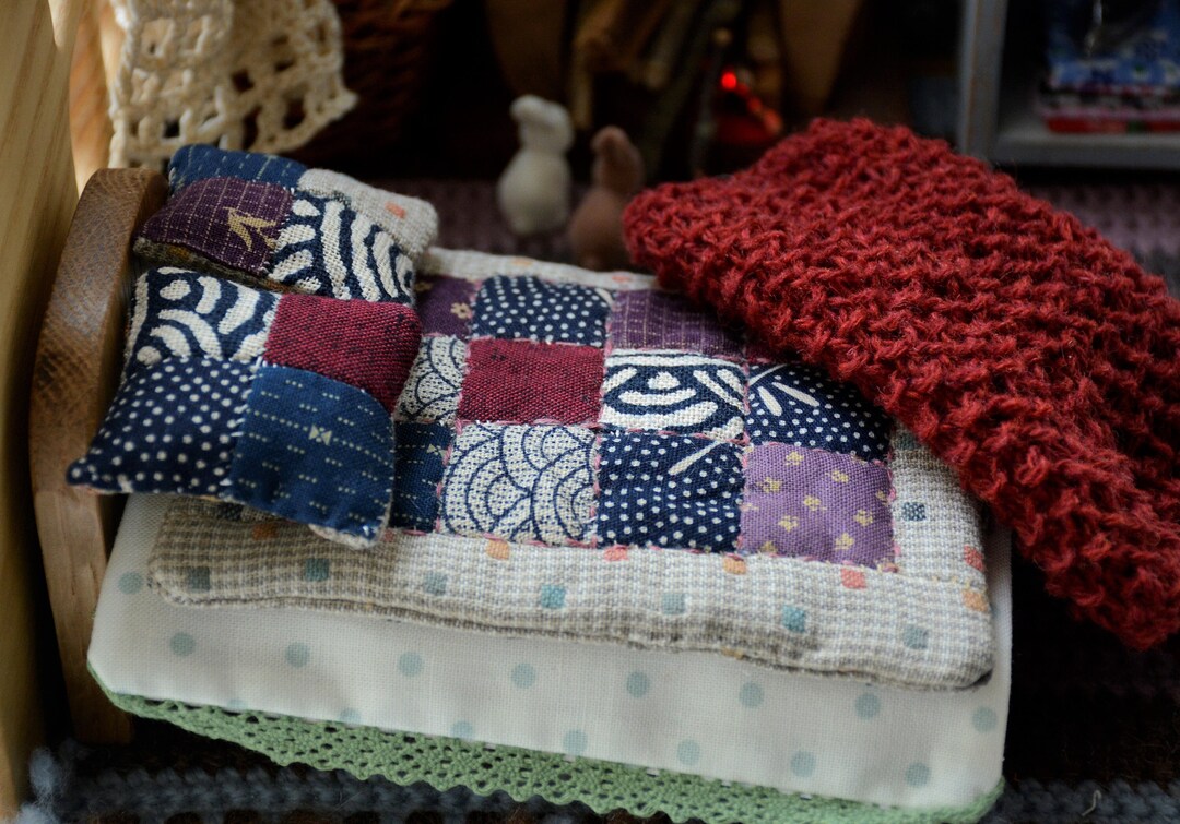 1:12 Scale Handstitched Miniature Patchwork Quilt Set With a Knitted ...