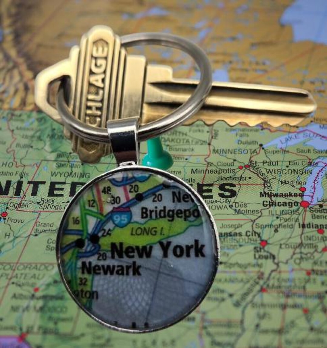 New York Map Key Ring - Etsy