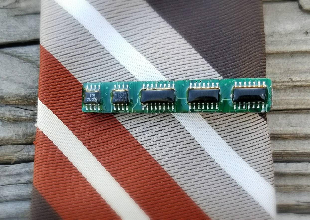 Motherboard Tie Bar. Circuit Board Tie Bar Clip, Made From Actual ...