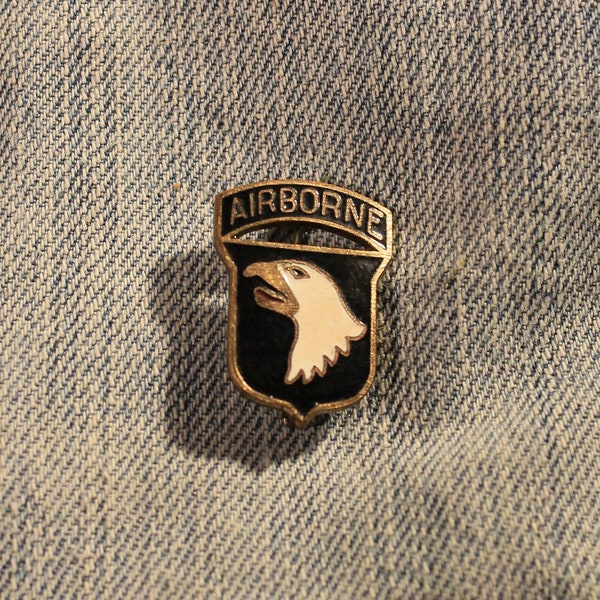 Eagle Lapel Pin - Etsy