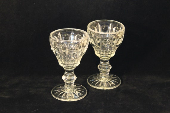 Colony Glassware CLASSIQUE Wine Glasses Set of 2 Clear Glass | Etsy