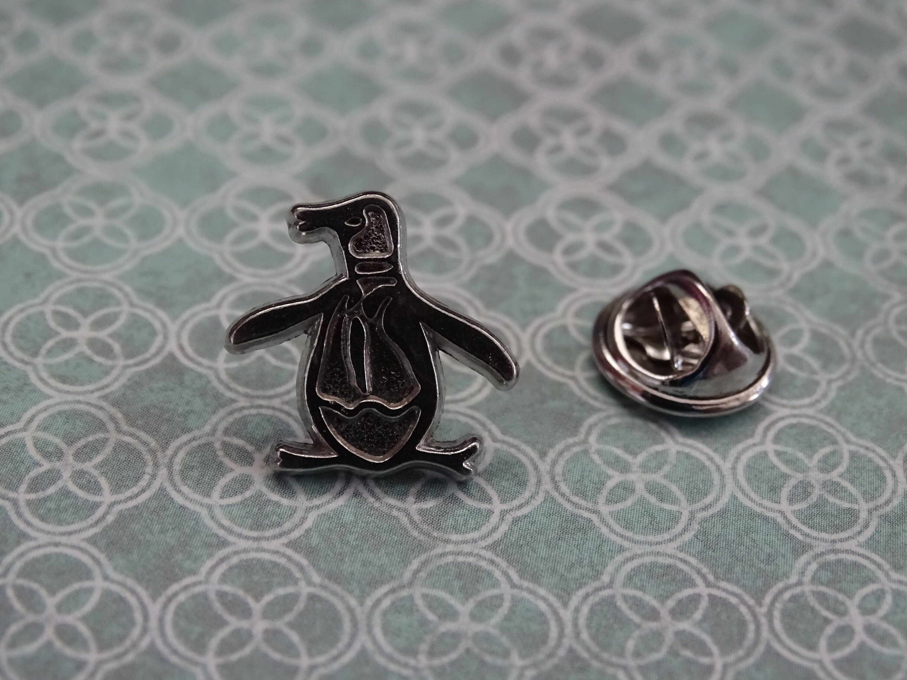 Penguin Clothing Logo
