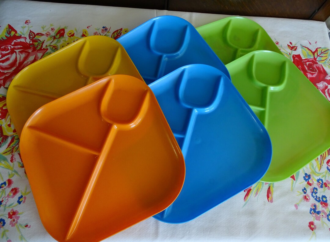 Vintage Plastic Picnicware Set of 6 Bright Colored Lunch - Etsy