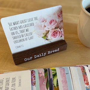 Bible Verse Cards & Holder | 52 Scriptures on 26 Double-sided 5x3.5 ...