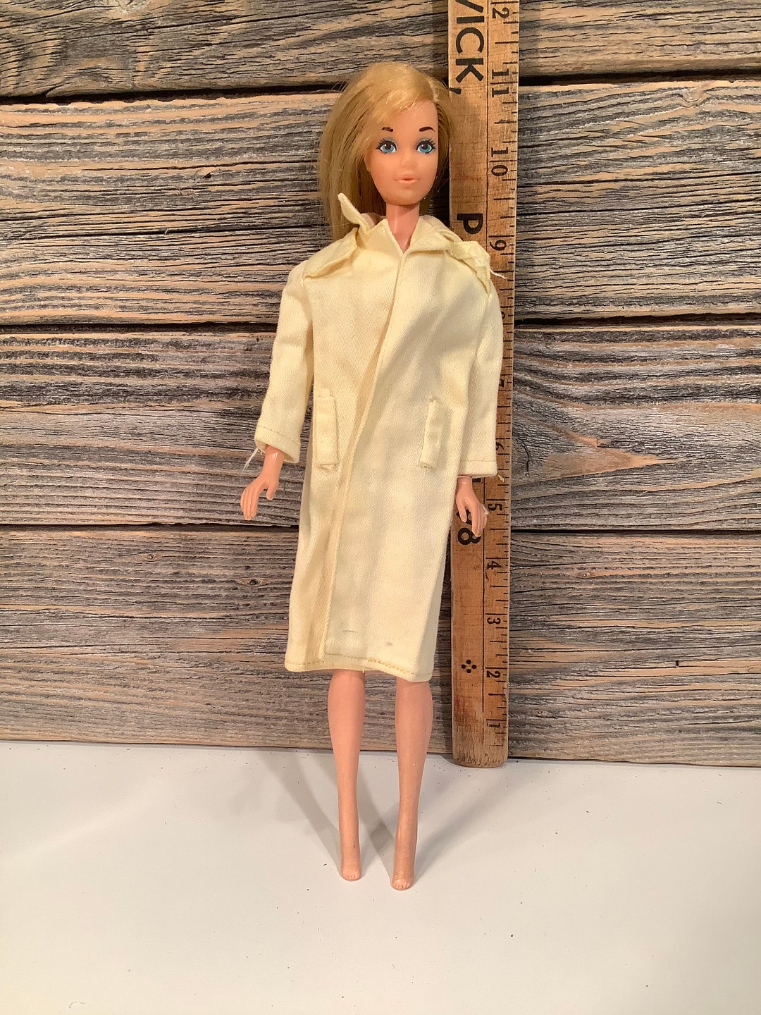 Vintage Mattel Rain Coat Barbie #949 1963 - Etsy