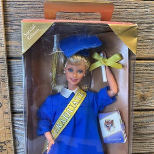 Vintage Mattel Barbie Millennium Grad 1999 - Etsy