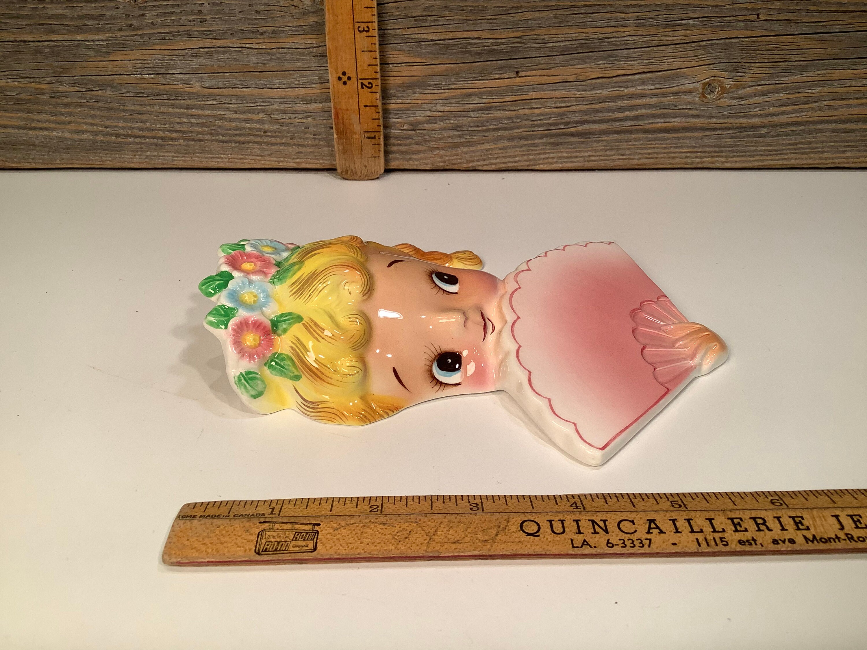 Vintage Lefton wall pocket girl flower and fan 50' | Etsy