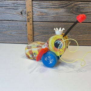 Vintage Fisher Price Queen Buzzy Bee 1972 - Etsy