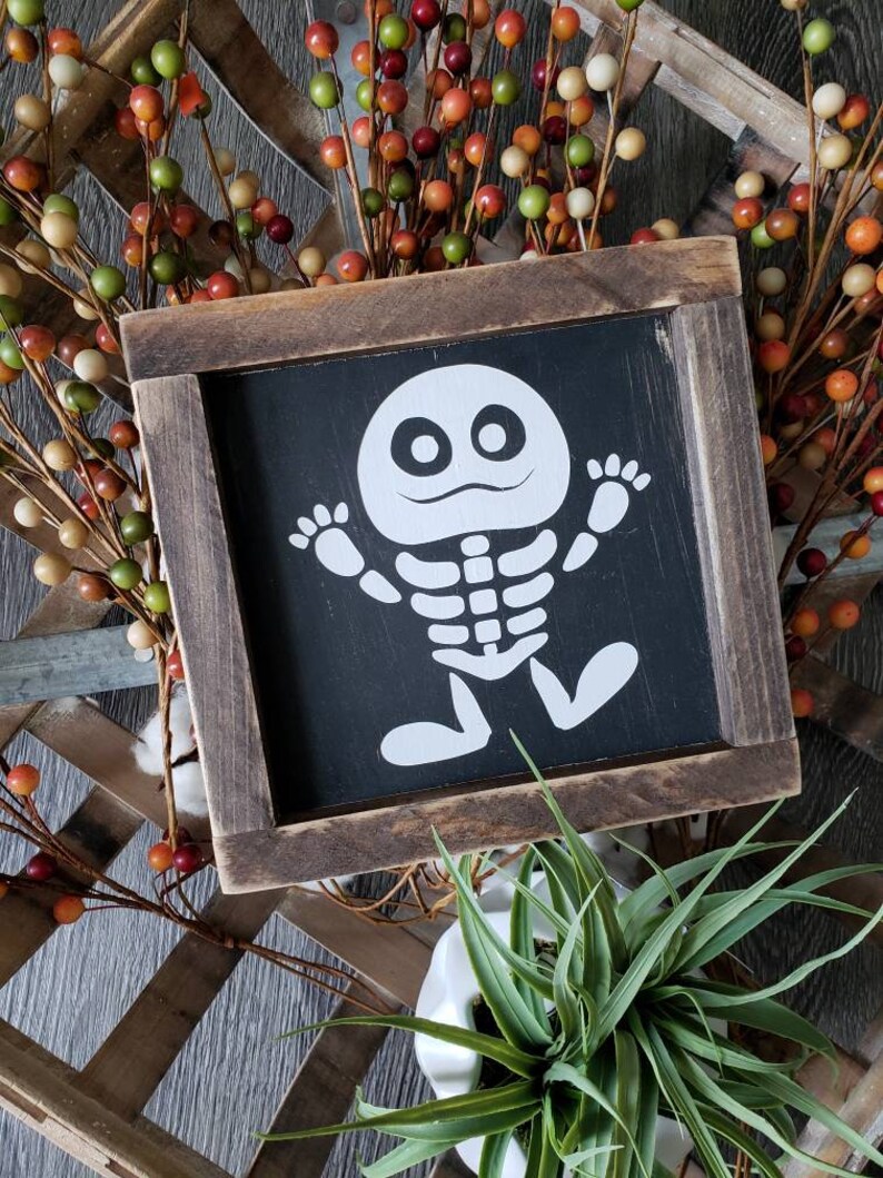 Skeleton Sign I Skeleton I Halloween Sign I Halloween I - Etsy