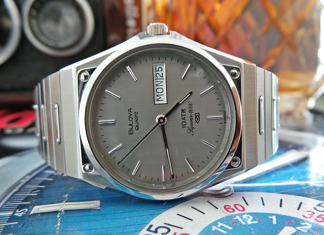 Bulova Superior 2000 Rare Gerald Genta Design Gents Vintage Watch - Etsy