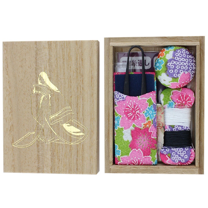Japanese Sewing Kit Mini Sewing Set Chirimen Fabric Travel - Etsy