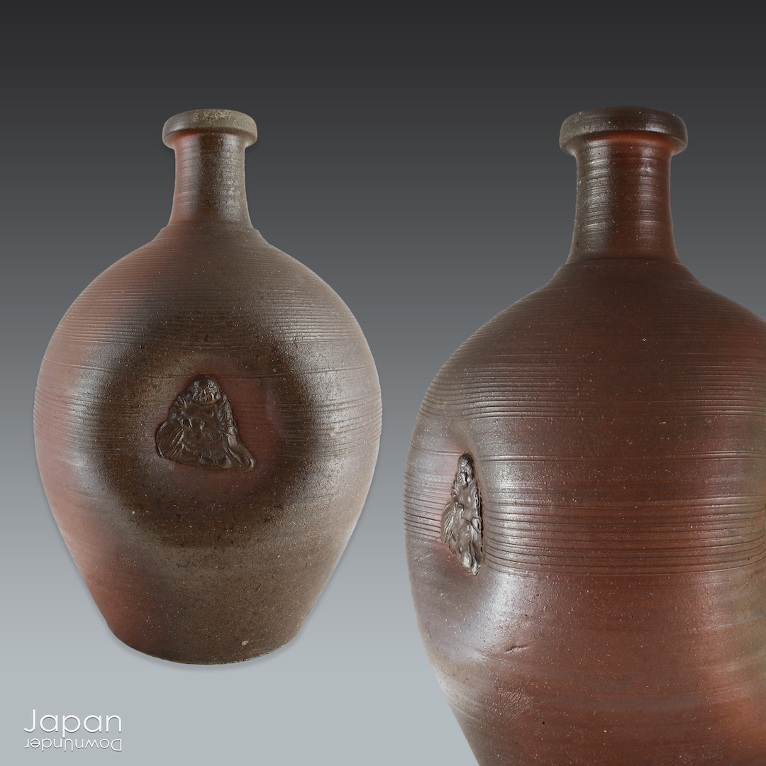 13 Inch Antique Bizen Vase With Man in Kimono Accent - Etsy