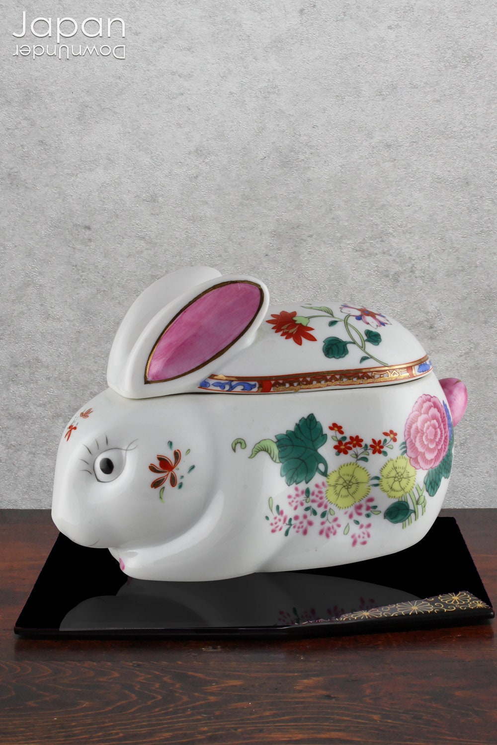 Vintage Japanese Rabbit Trinket Box: Seto Ware Bunny With Kakiemon ...