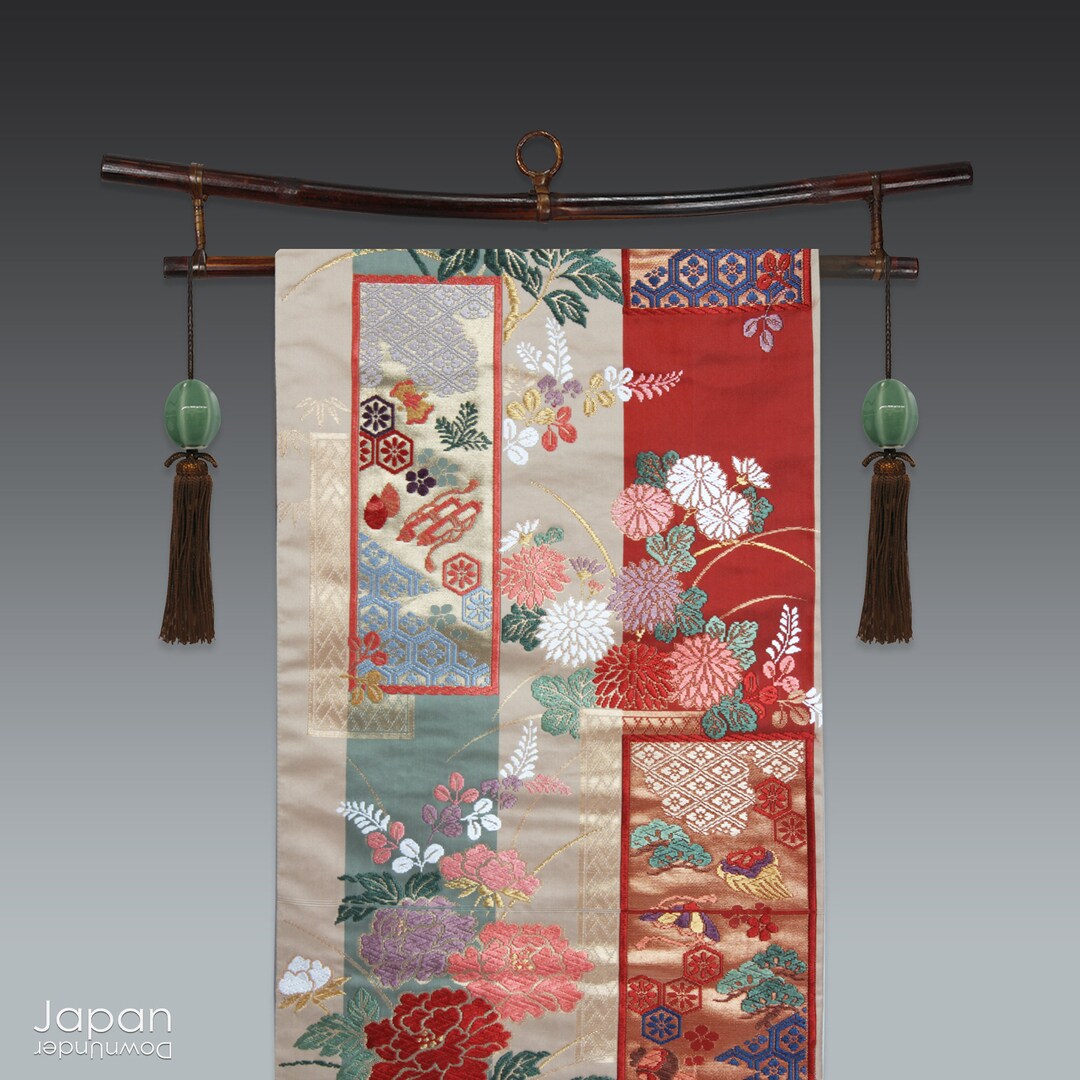 Beige Red and Green Japanese Vintage Obi With Chrysanthemums - Etsy