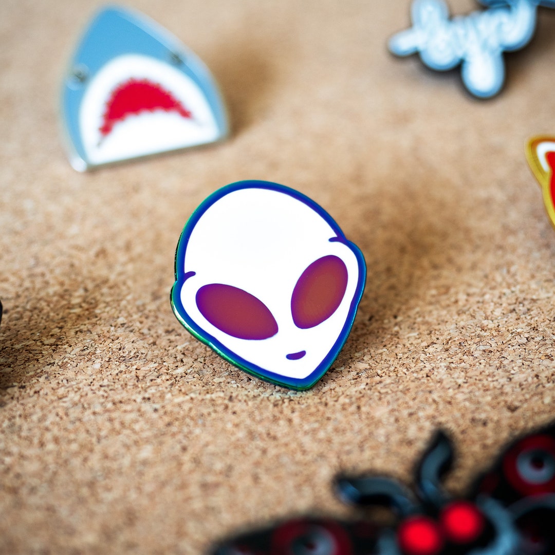 Iridescent Alien Extraterrestrial Hard Enamel Lapel Pin - Etsy
