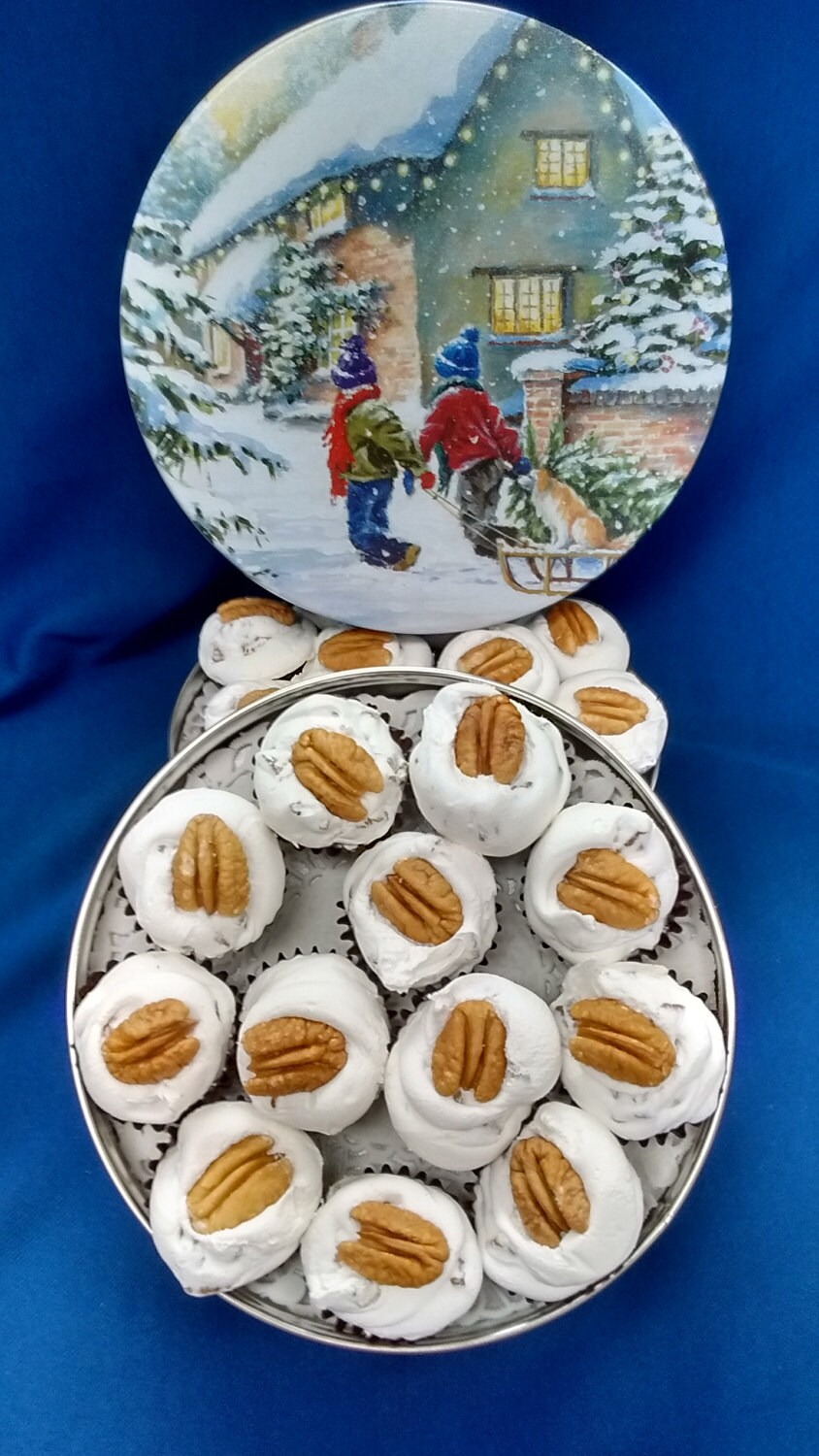 Small Divinity Gift Tin with Pecans 10-12 Pieces, Old Fashioned ...