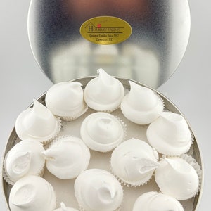 Small Divinity Gift Tin (with Pecans) 10-12 Pieces, Old Fashioned ...