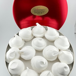 Small Divinity Gift Tin (with Pecans) 10-12 Pieces, Old Fashioned ...