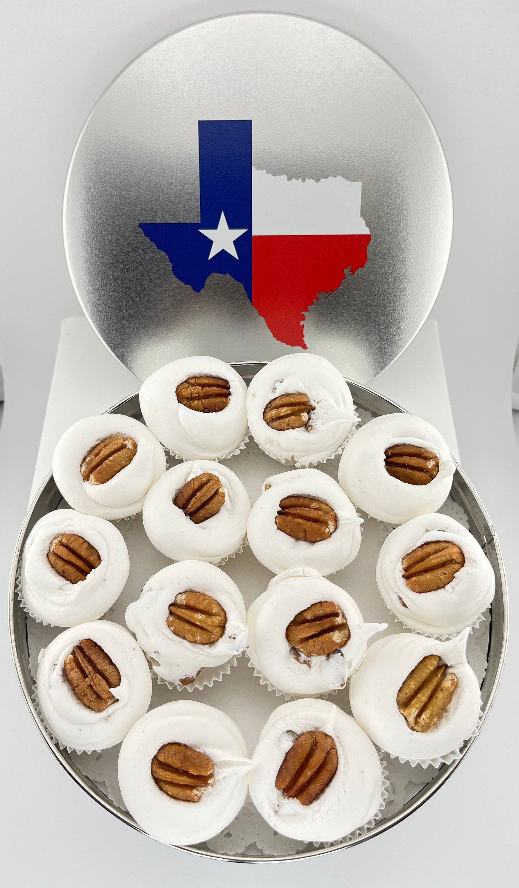 Small Divinity Gift Tin with Pecans 10-12 Pieces, Old Fashioned ...