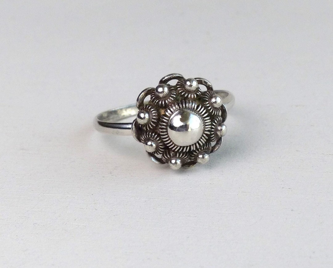 Vintage Dutch 835 Solid Silver Button Ring Handcrafted Filigree Ring ...