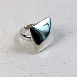 Vintage Sterling Silver 925 Modernist Ring Geometric Square Domed Ring ...