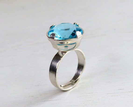Vintage 830 Solid silver ring blue Crystal Glass ring… - Gem