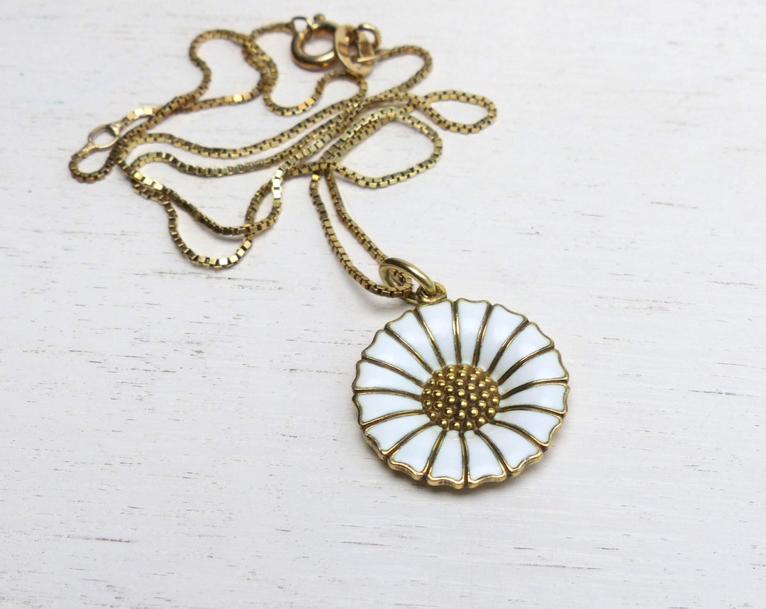 Anton Michelsen Danish Sterling Silver Daisy White Enamel 18mm Danish Gold Plated Necklace ...