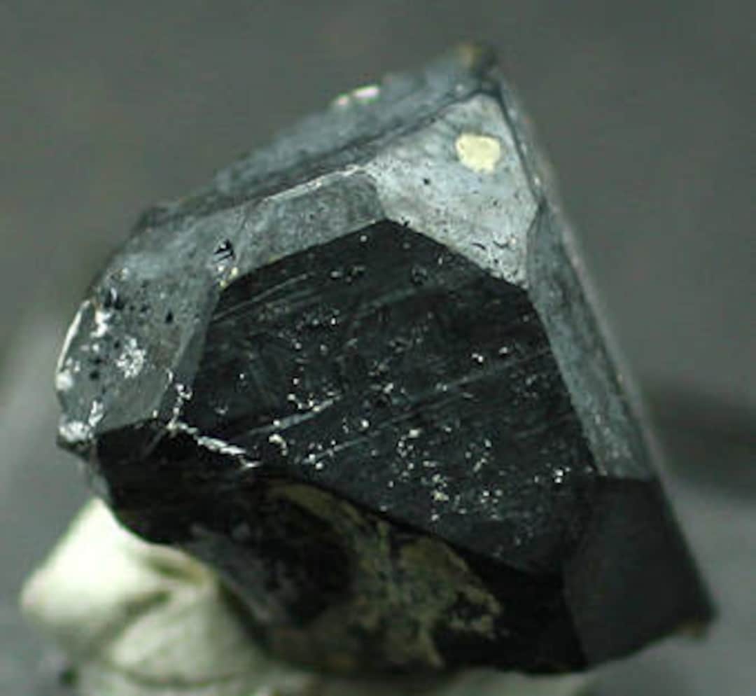 Bornita en Cristal de Pirita, México, Espécimen Mineral en Venta - Etsy ...