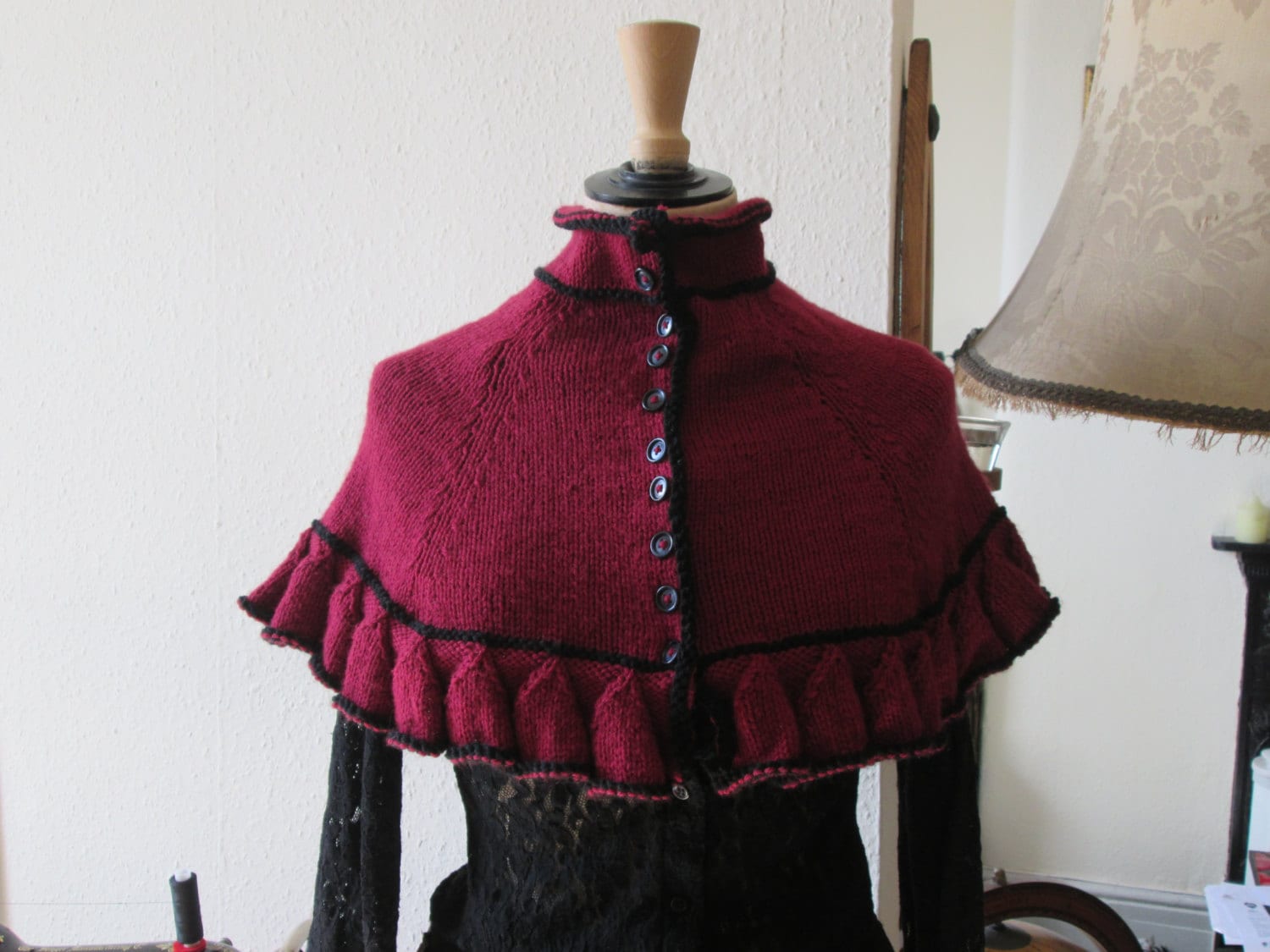 Knitting Pattern: Victorian-style Ruffled Cape - Etsy