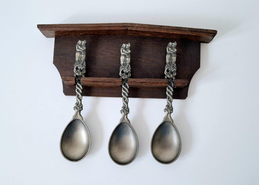 Dutch Pewter Spoon Set With Wooden Wall Mount, Kitchen Decor - Etsy