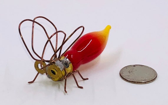 My Firefly Sitting Mounts on a Screen Screen Bug | Etsy