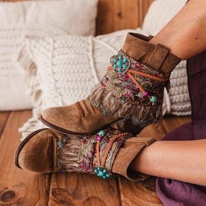 Bohemian Boot Cuffs, Feather BOOT COVERS, Boot Wraps, Boot Sleeves ...