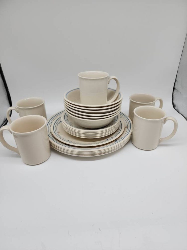 Vintage Corelle Country Violets 27-piece Dinner Set - Etsy