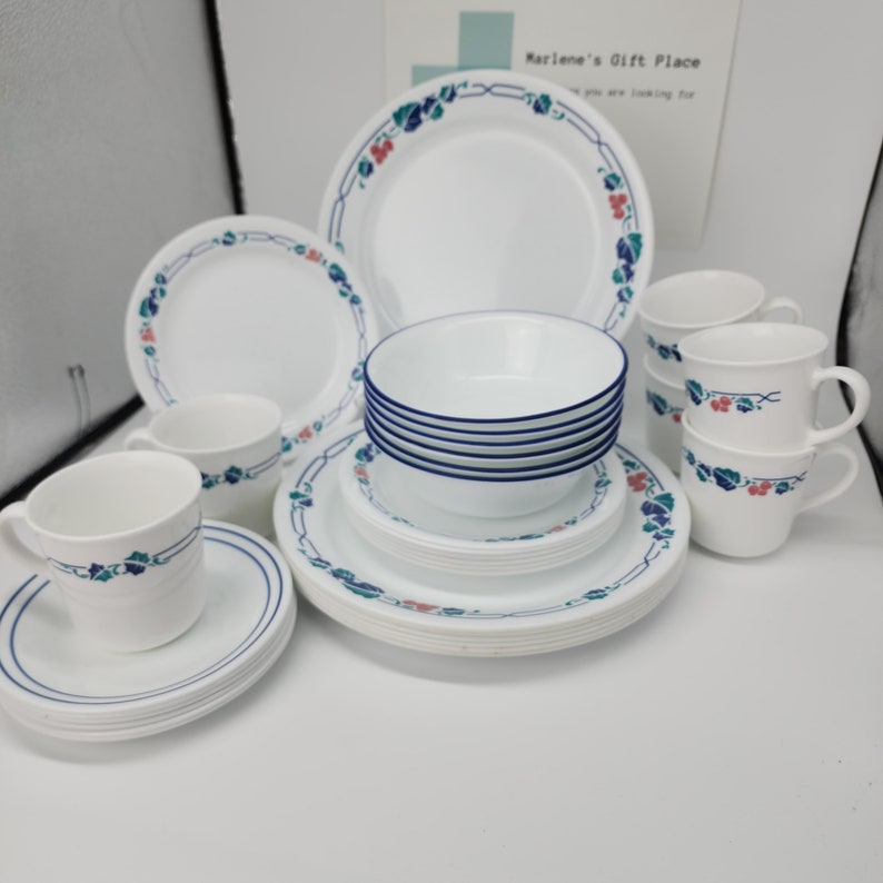 Vintage Corelle Intrigue 32-pc Dinnerware Set - Etsy