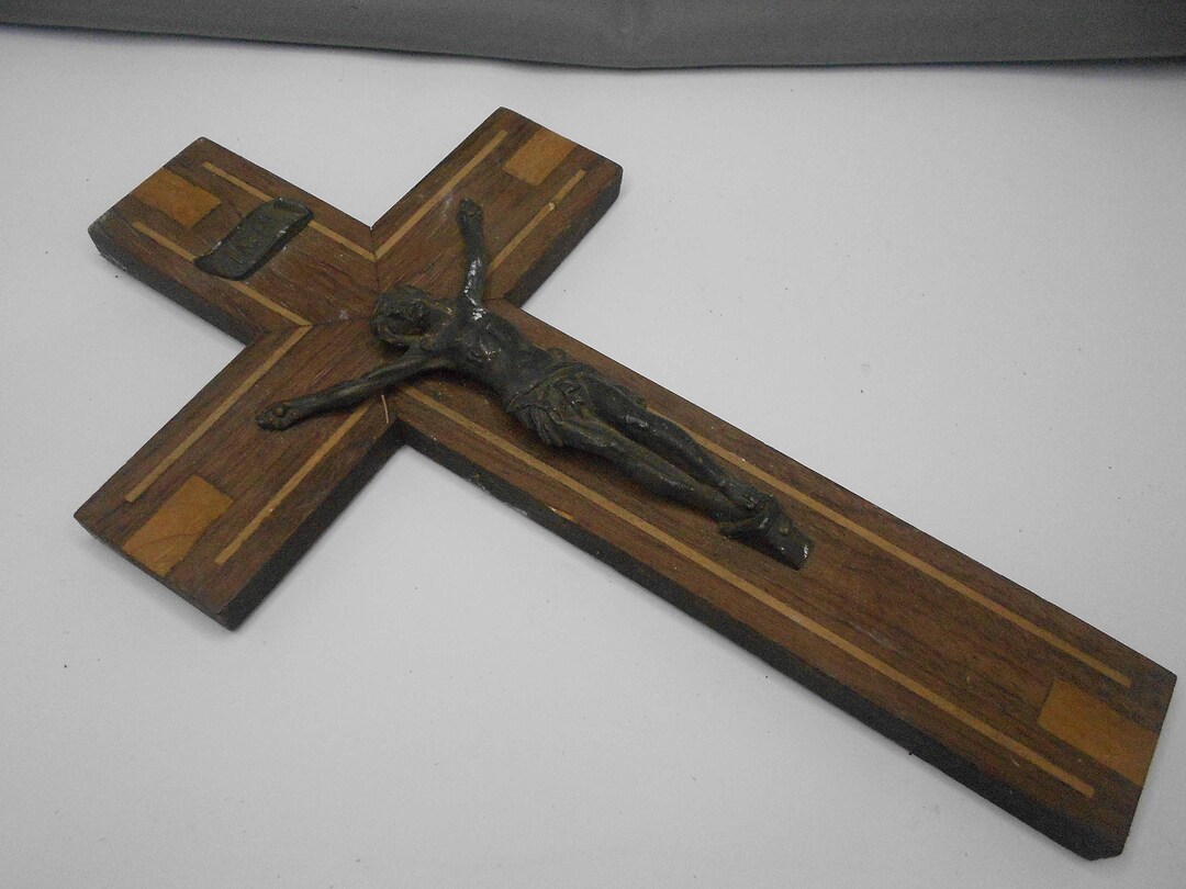 Vintage French Crucifix Very Traditional Catholic Crucifix It Has a ...