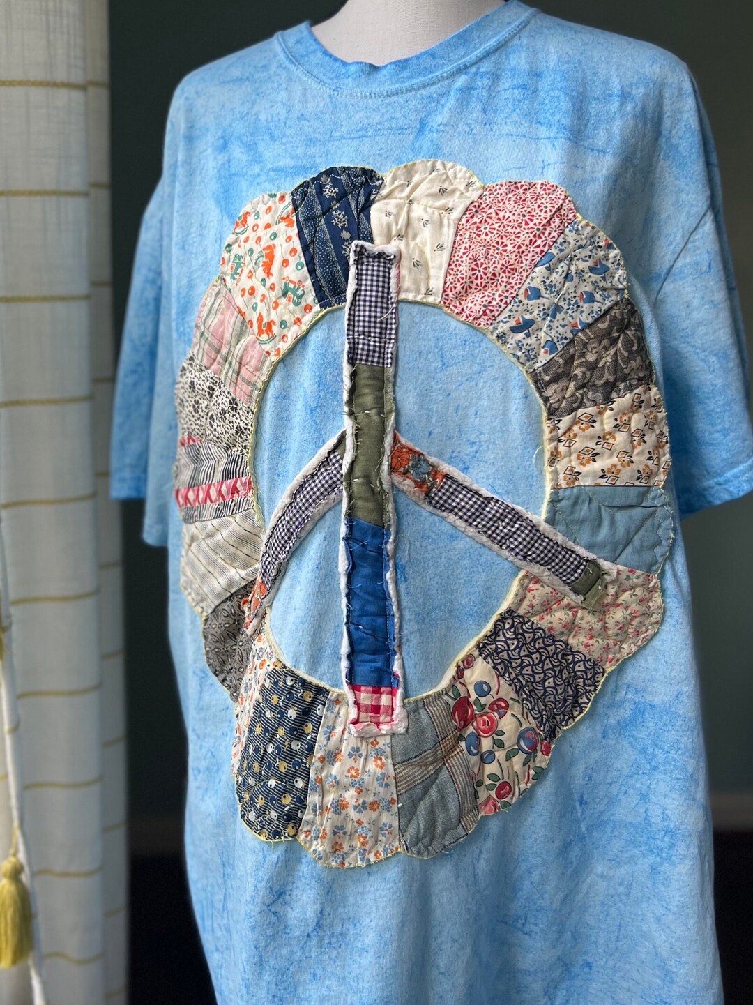 Quilted Peace Shirt on Comfort Colors Tee Sz XL - Etsy