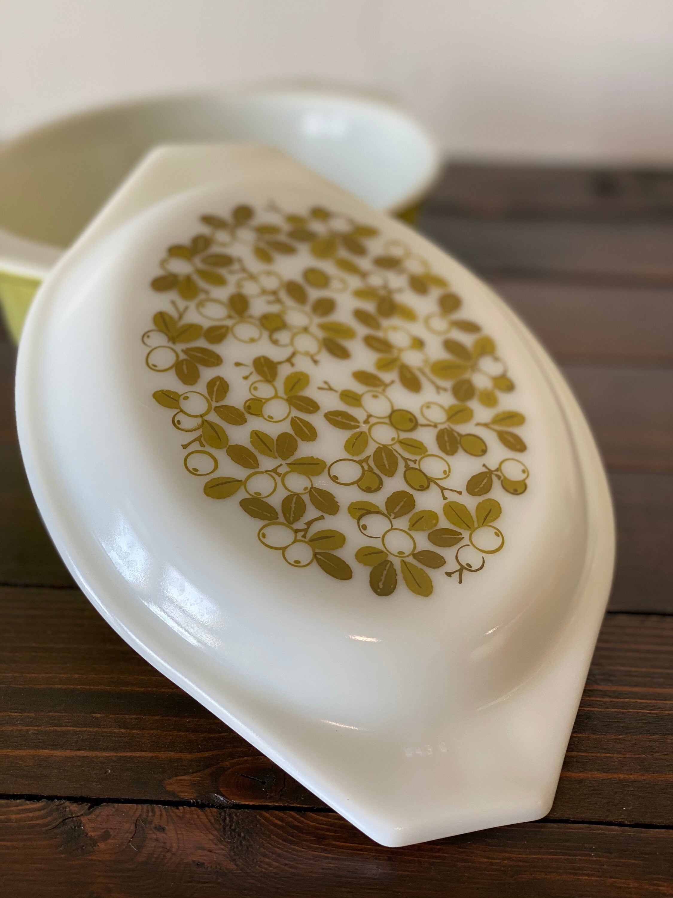 Vintage Pyrex Verde Covered Casserole Mid Century Pyrex Green | Etsy