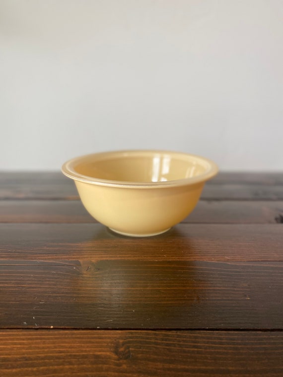 Vintage Pyrex Tan Mixing Bowl 322 Vintage Pyrex Beige Tan | Etsy