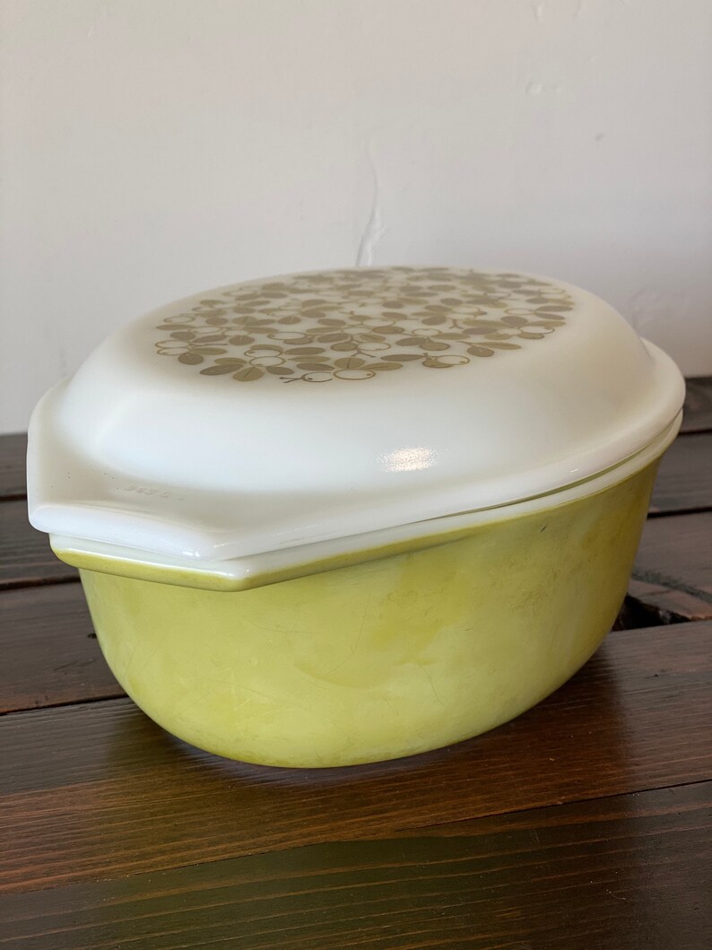 Vintage Pyrex Verde Covered Casserole Mid Century Pyrex Green | Etsy