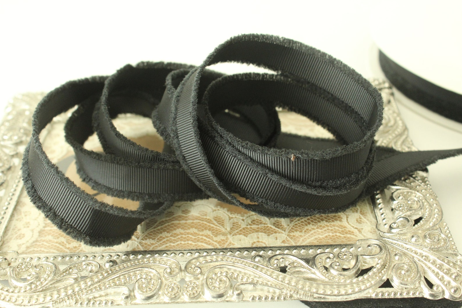 Black Grosgrain Ribbon With Frayed Edge Detail 5/8 Inch / 1 - Etsy UK