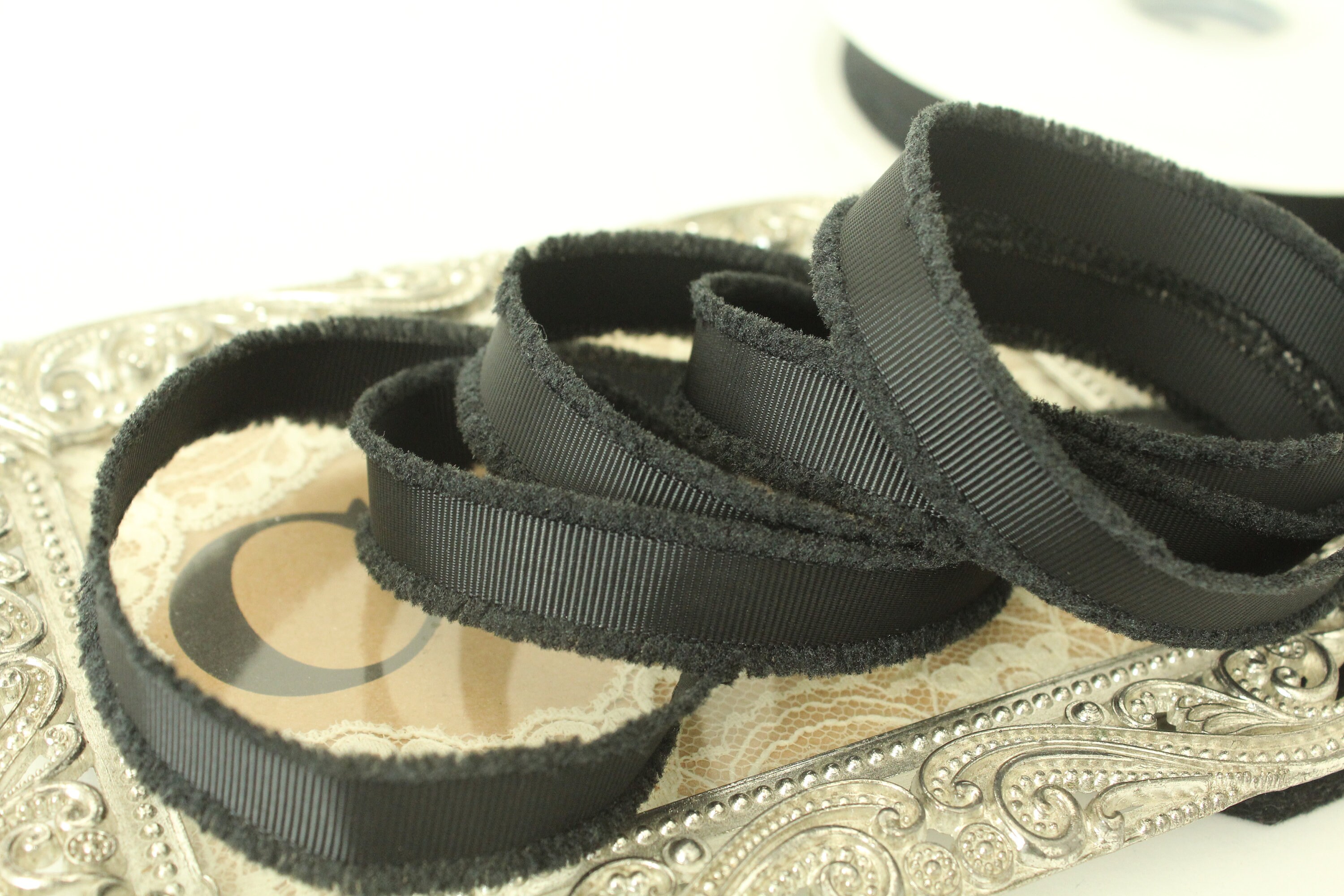 Black Grosgrain Ribbon With Frayed Edge Detail 5/8 Inch / 1 - Etsy UK