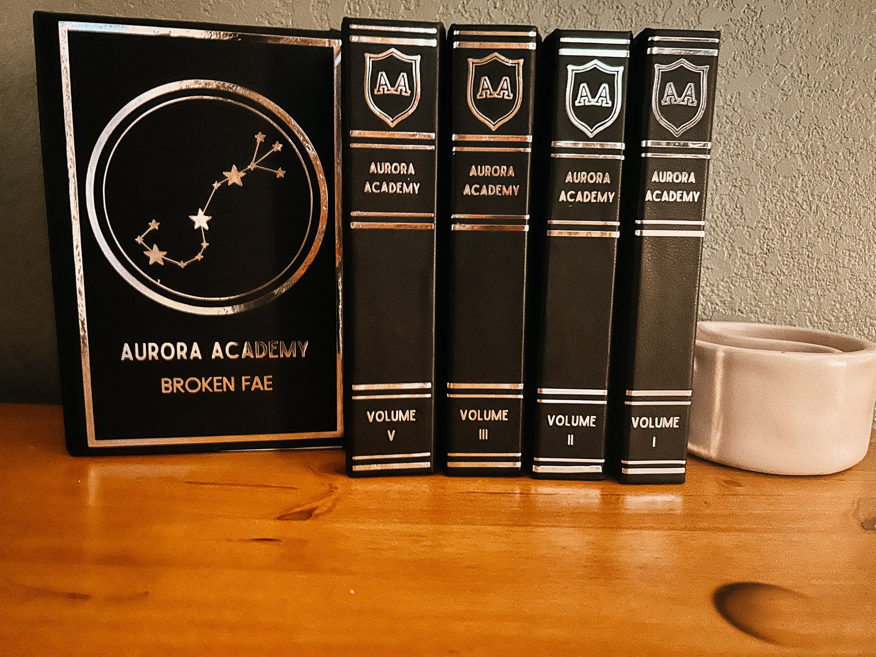 Dark Fae Hardcover Book Set - Etsy