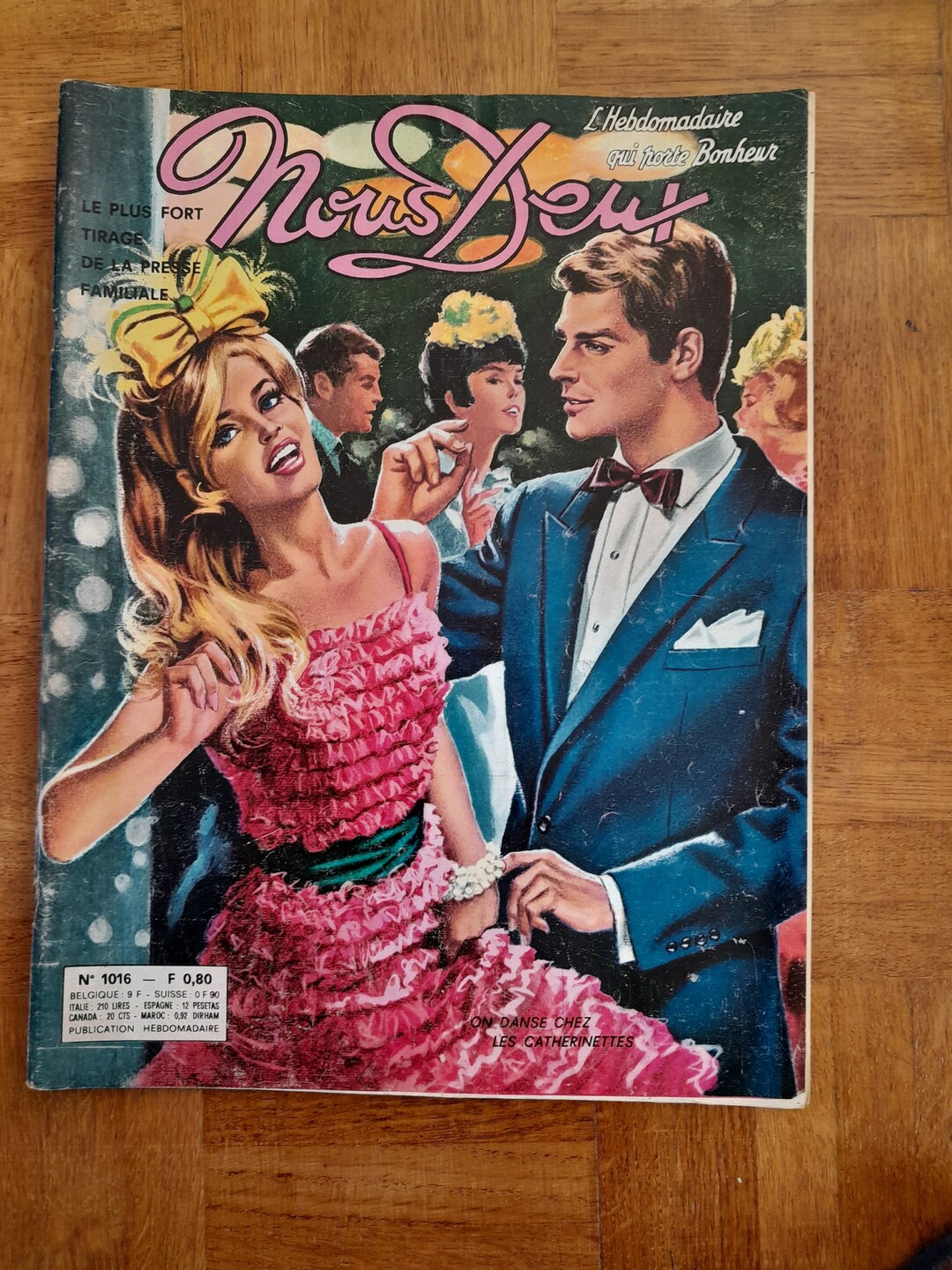 French Magazine nous Deux Number 1016, Photo Novels and Vintage Fashion ...