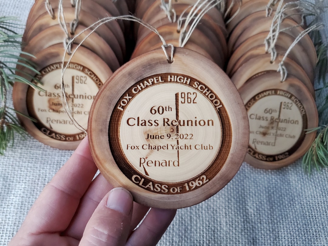Custom Reunion Mementos Personalized Engraved Wooden Ornaments Family ...