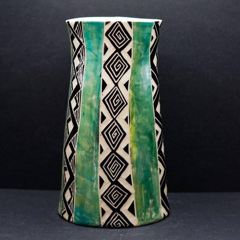 Sgraffito Vase - Etsy