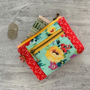 Small Wallet PDF Sewing Pattern, Mini Blossom Wallet Pattern, Zippered ...