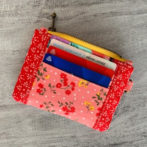Small Wallet PDF Sewing Pattern, Mini Blossom Wallet Pattern, Zippered ...