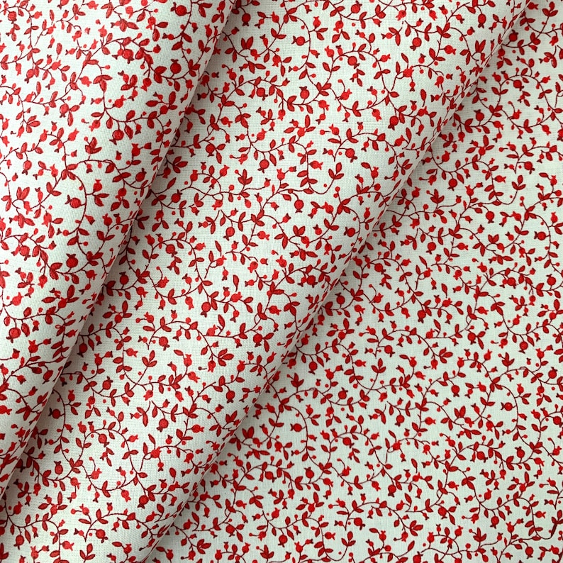 Red Calico Floral Cotton Fabric, Quilting & Apparel, 44/45" - Etsy