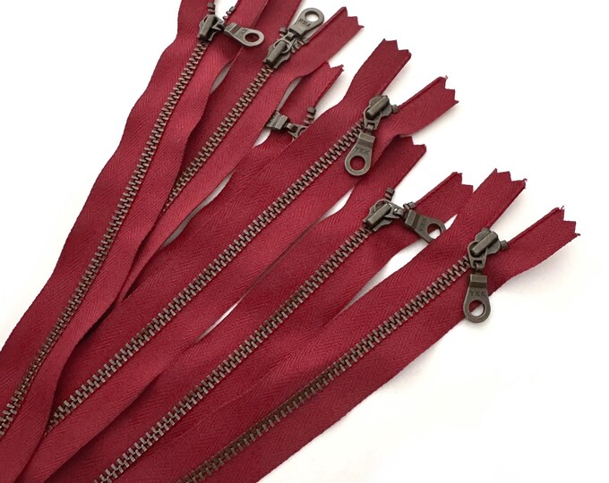 Red 14" YKK Metal Zipper With Donut Pull, #4.5 Non Separating Metal ...